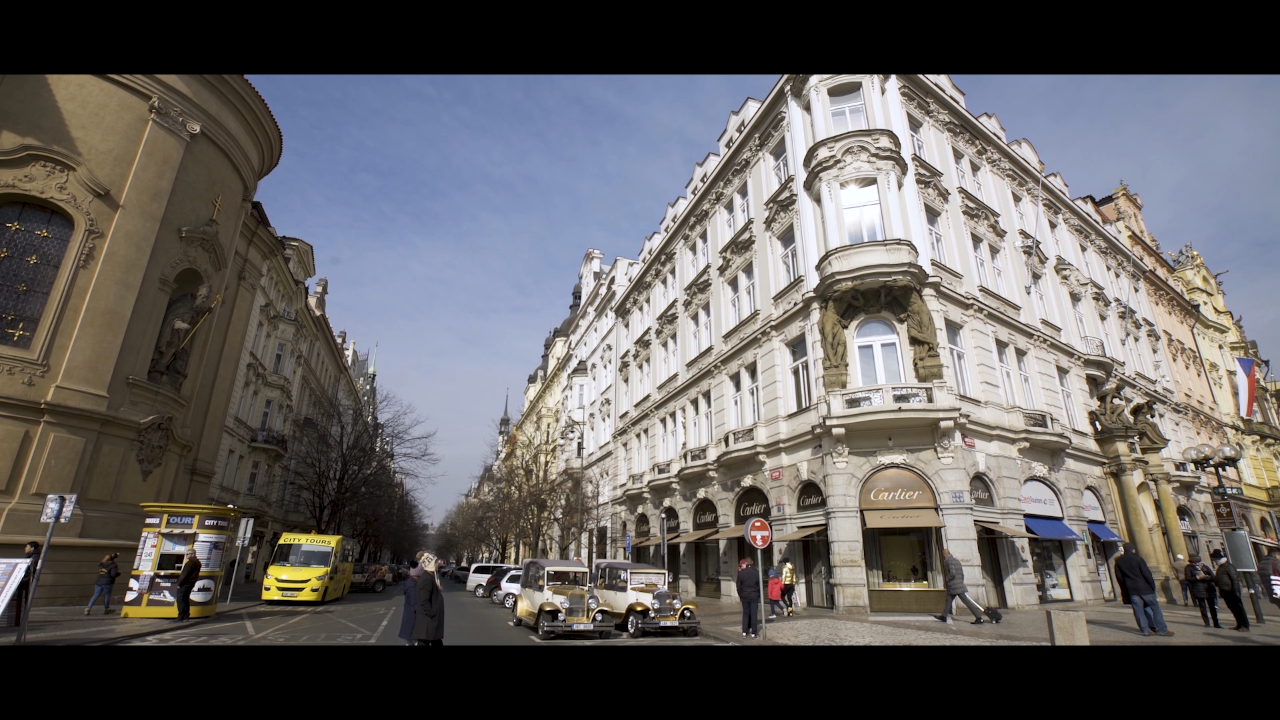 Pařížská ulice Praha | luxus vs. minulost | Zdeněk Lukeš | Stream